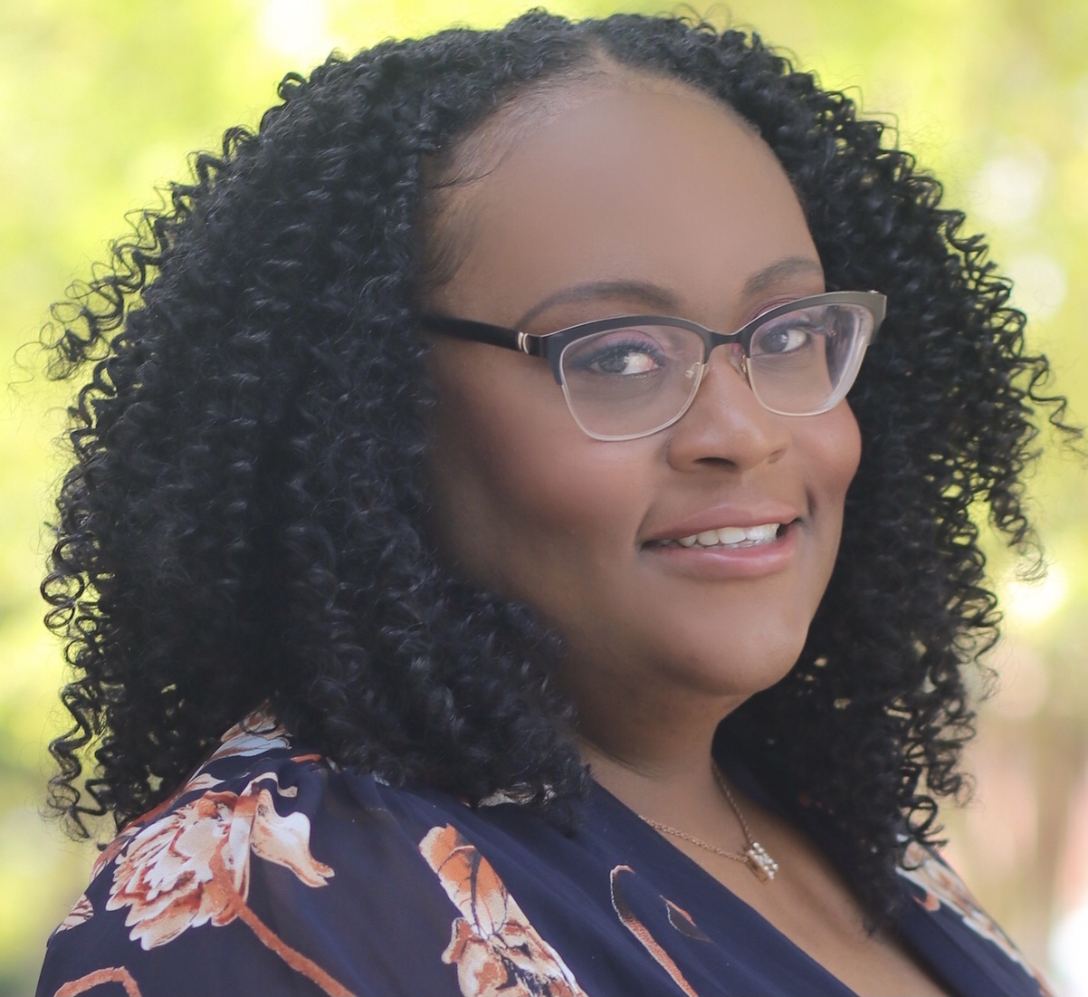 Book Nicole R. Dudley