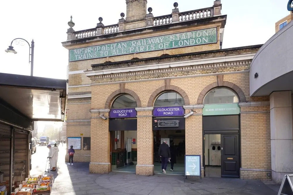 Gloucester Road Station Blank Street Coffee