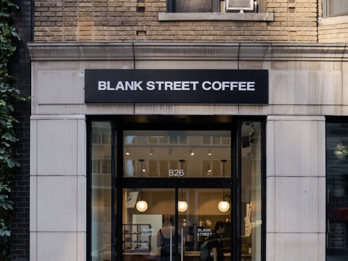 7th & 53rd Blank Street Coffee