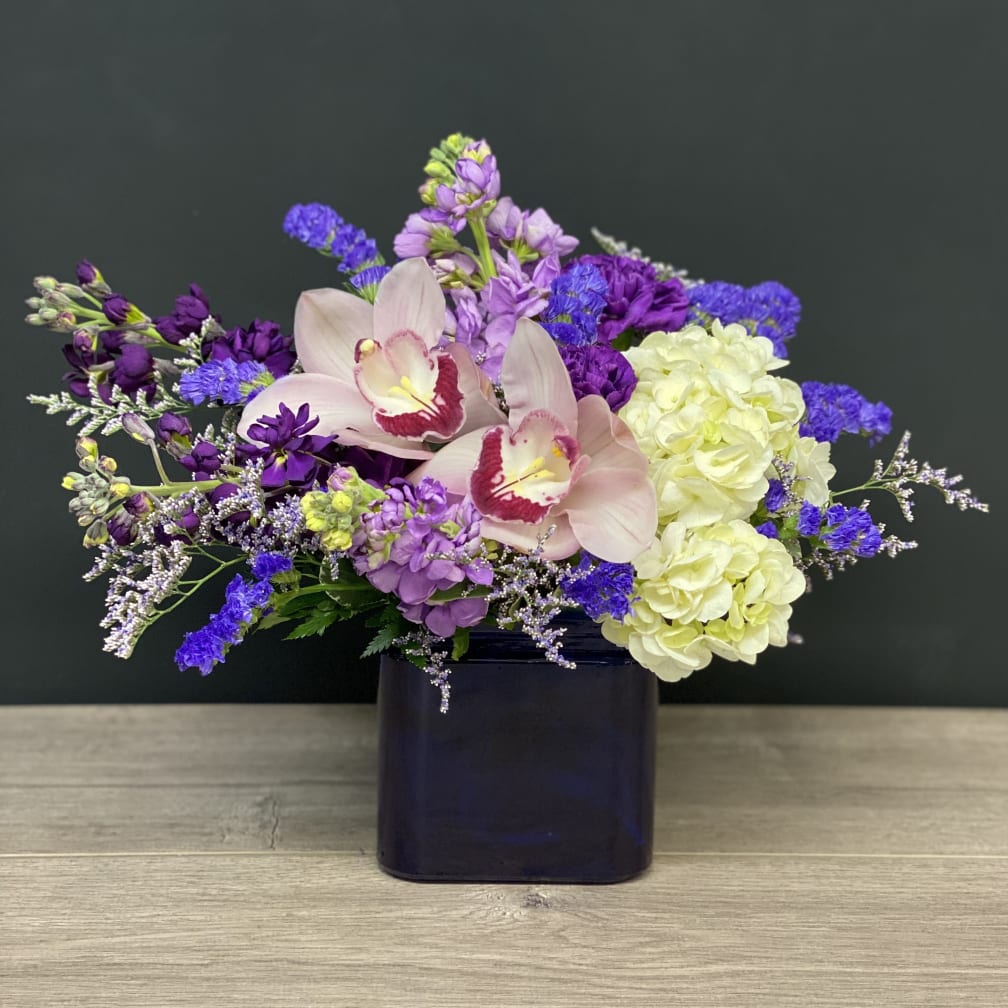 Waltham Florist | Flower Delivery by Waltham's Florist