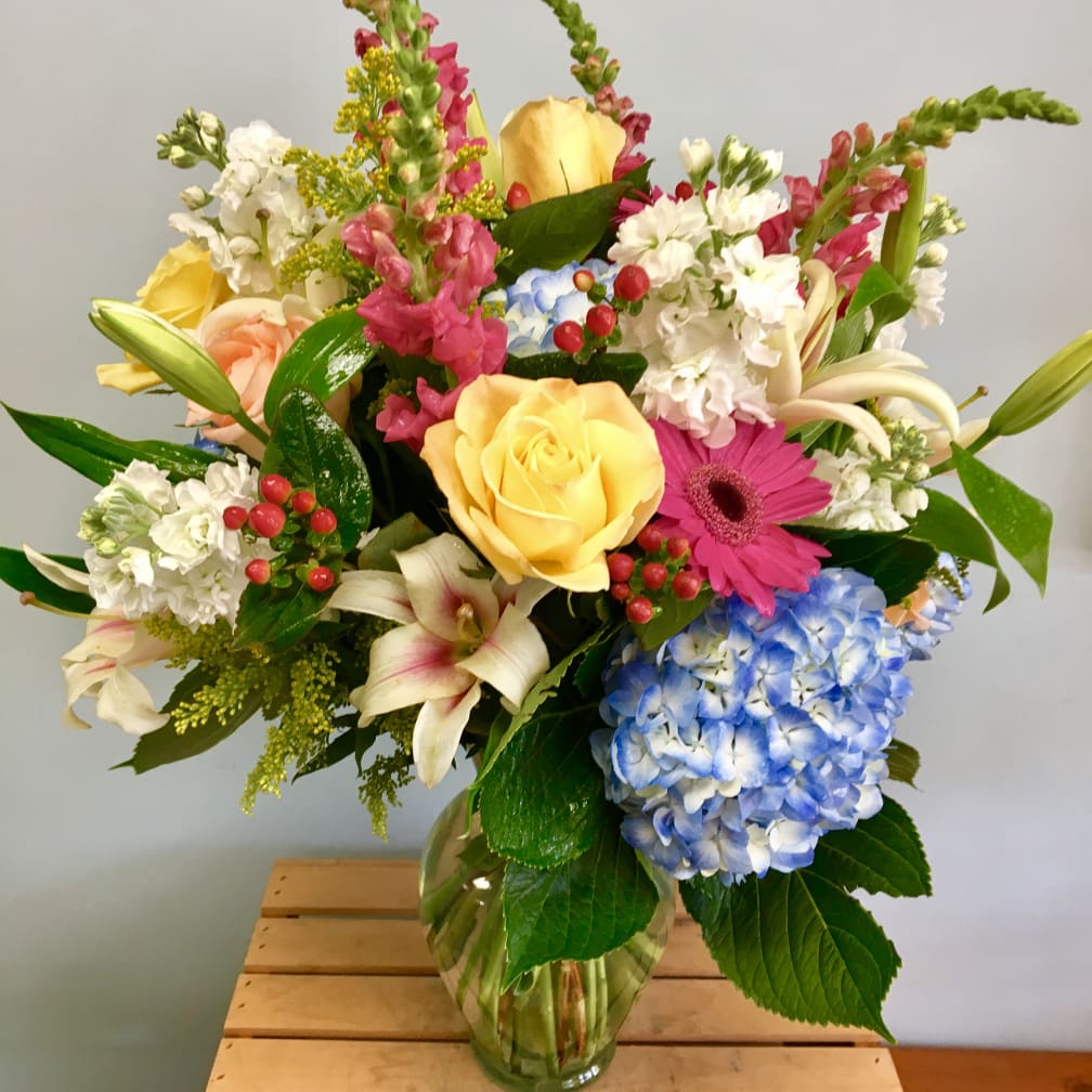 Cambridge Florist | Flower Delivery by Coady Florist