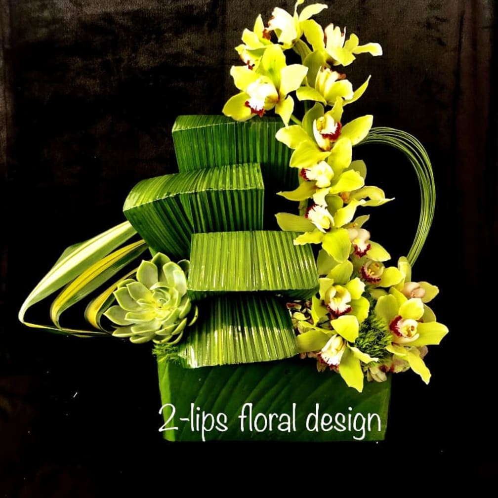Oakland Park Florist | Flower Delivery by 2 lips floral design