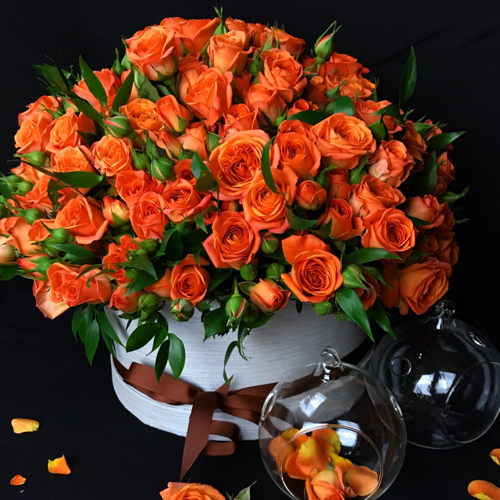Rose Hat Box Flower Arrangement | Best Flower Site