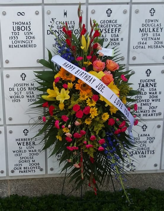 Celebration of Life Standing Spray [TF203-8] in Arlington, VA ...