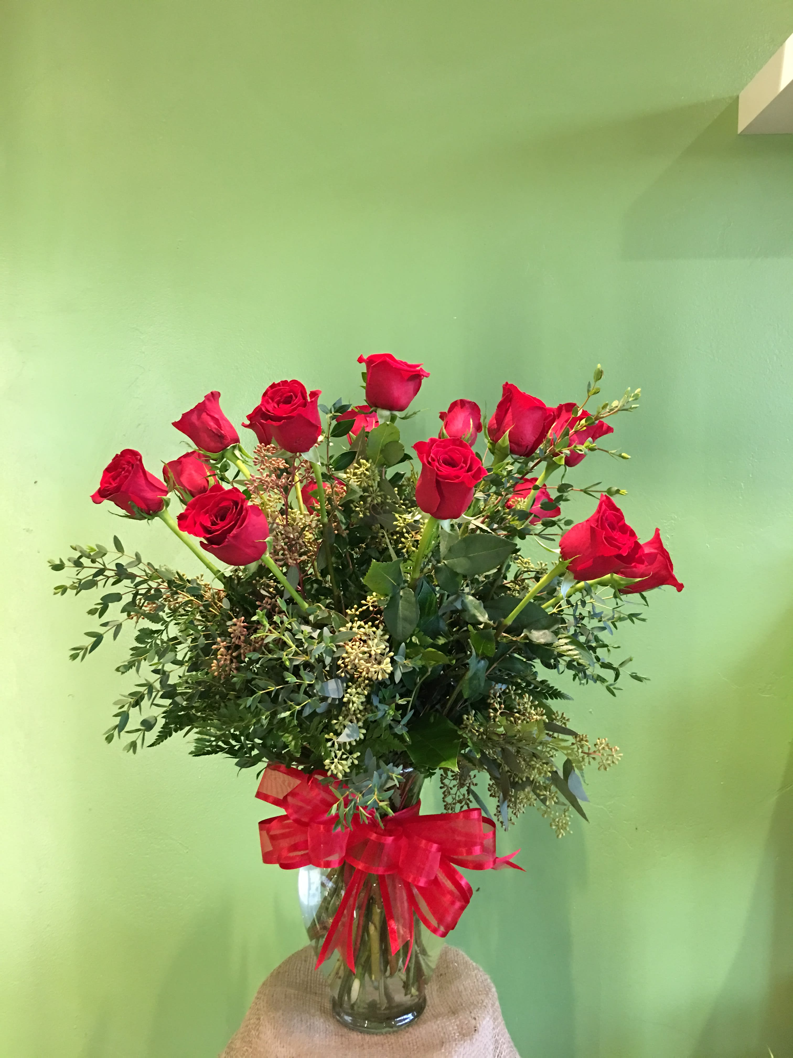 Two Dozen Long Stemmed Red Roses in San Diego, CA | Liz's Flowers