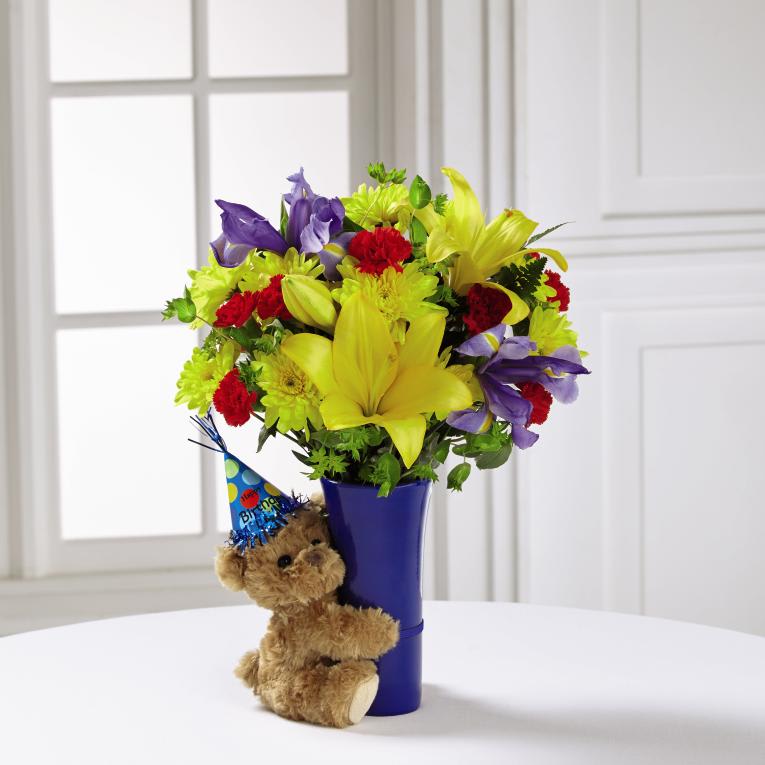 The FTD Big Hug Birthday Bouquet in Phoenix, AZ | Tatum Flowers The FTD Big Hug Birthday Bouquet in Phoenix, AZ | Tatum Flowers