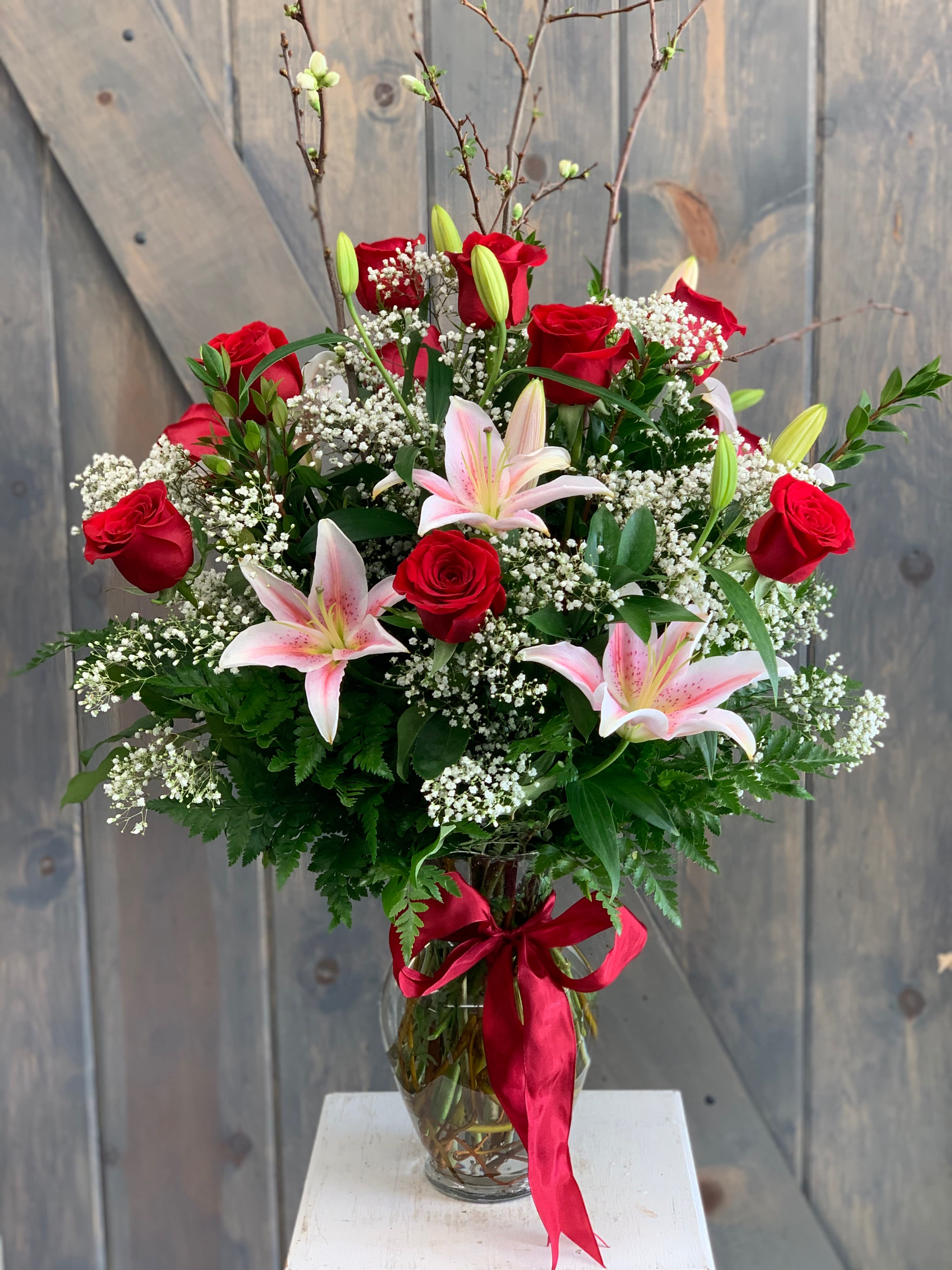 Lily and Rose Duet with Pink Lilies in Rolling Hills Estates, CA ...