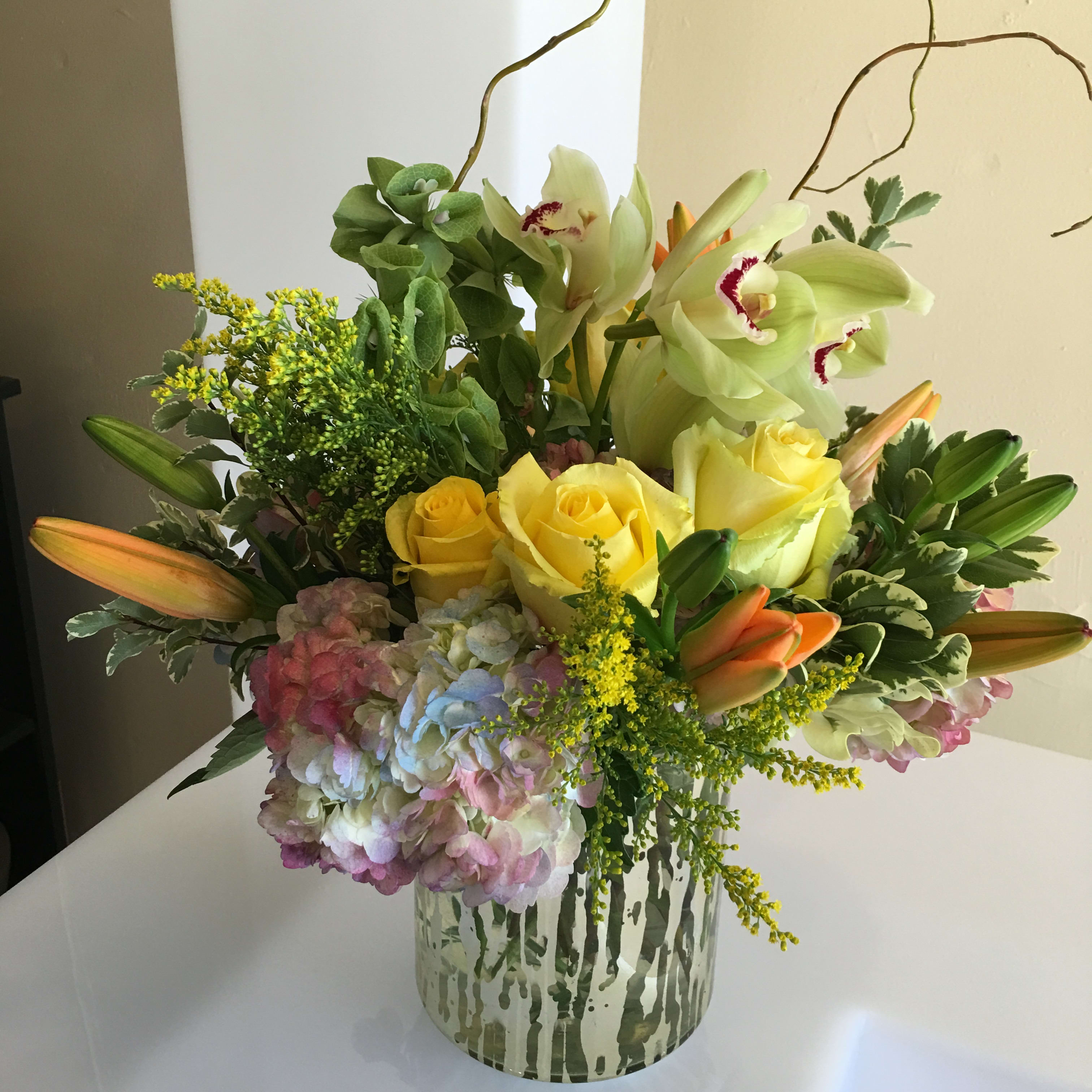 Sunshine Bouquet in Palm Desert, CA | Palm Springs Flower Mart