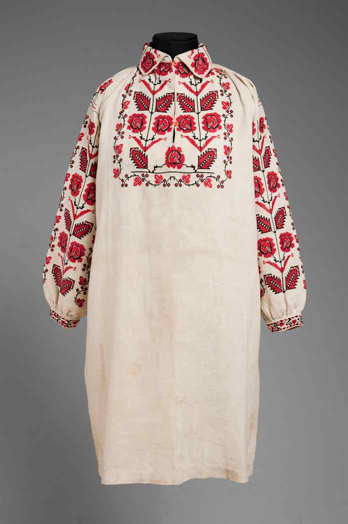 Bloomsbury Fashion Central - Woman's Embroidered Smock