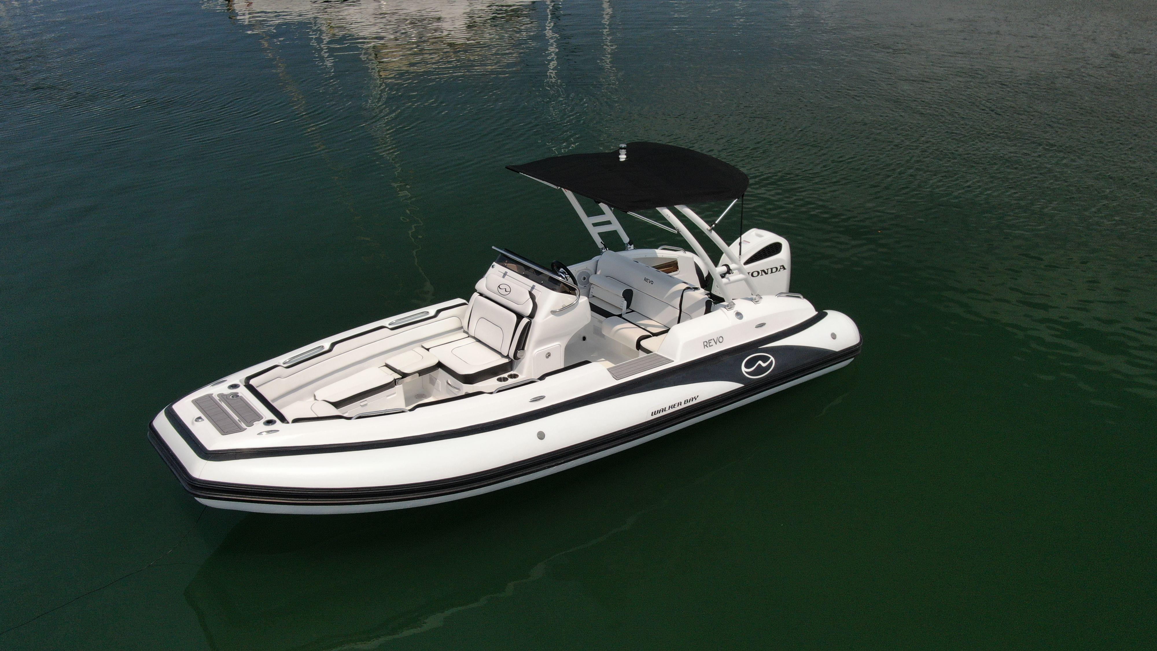 Walker Bay 22 / REVO 21