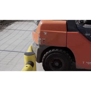 Flexible Verkehrsbarriere Charlie aus der Rammschutz Serie d-flexx®