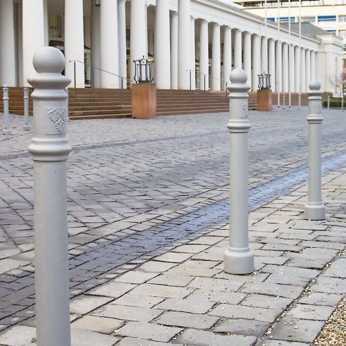 Poller, Absperrpoller, Verkehrspoller, Straßenpoller kaufen