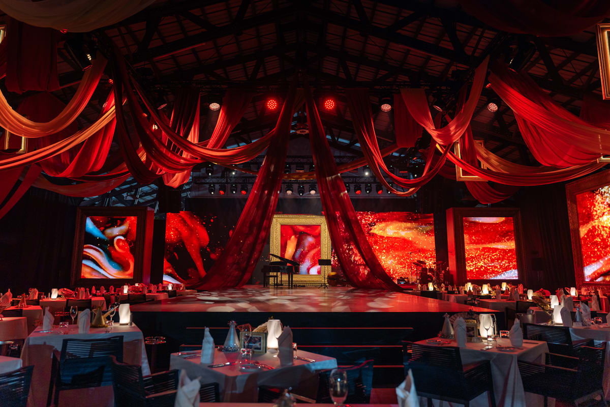 Bespoke Theatrical Stage Show in the Maldives | Boo Productions