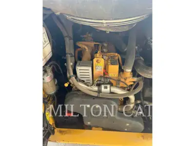 Used 2015 Caterpillar 277D Wheel loader for sale.