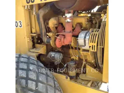 Used 1999 Caterpillar CS-433C Compactor for sale.