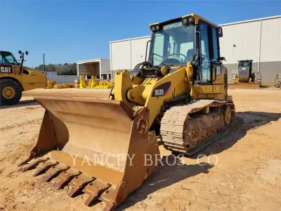 Used 2015 Caterpillar 953D Wheel loader for sale.