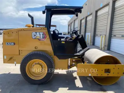 Used 2022 Caterpillar CS34 Compactor for sale.