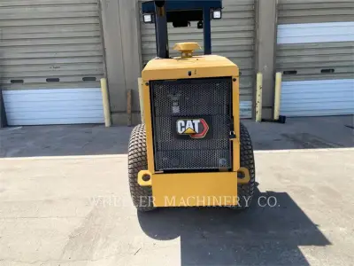 Used 2022 Caterpillar CS34 Compactor for sale.