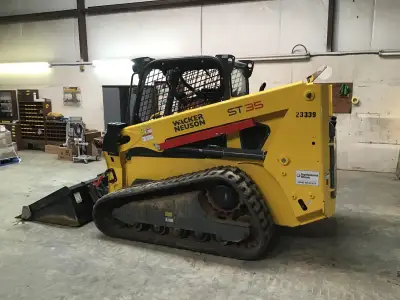 Used 2019 Wacker Neuson ST35 for sale.