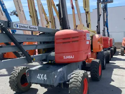 Usado 2015 Skyjack SJ46AJ Articulating en venta.