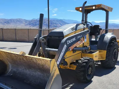 Used 2016 John Deere 210L EP Wheel loader #A4579466 for sale