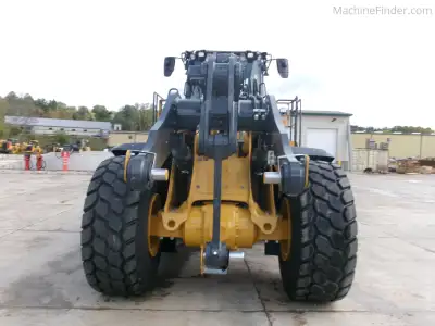 Usado 2023 John Deere 824P #A0217834 en venta.