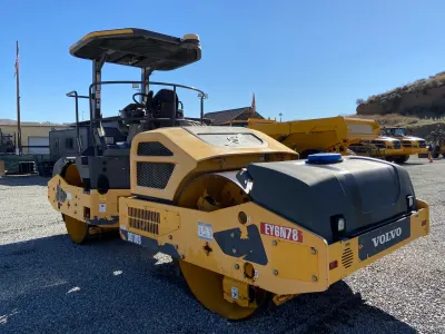 Used 2017 Volvo DD110B Compactor #A2691455 for sale
