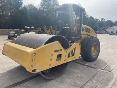 Used 2021 Caterpillar CS11GC Compactor #A9411135 for sale