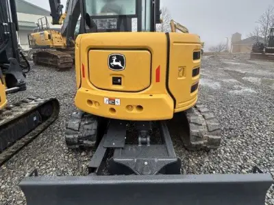 Usado 2024 John Deere 60P undefined #A6283433 en venta.