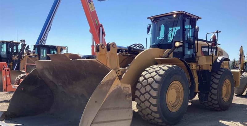 Used 2015 Caterpillar 982M AG Wheel loader for sale.