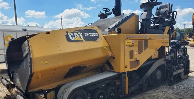 Used 2019 Caterpillar AP1055F Paver for sale.