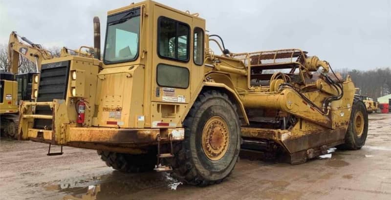 Used 2000 Caterpillar 623F Scraper for sale.
