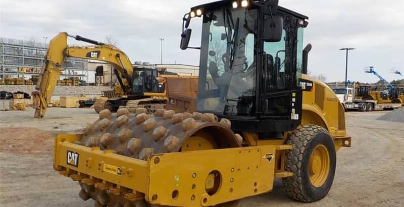 Used 2017 Caterpillar CS44B Compactor #A5680744 for sale