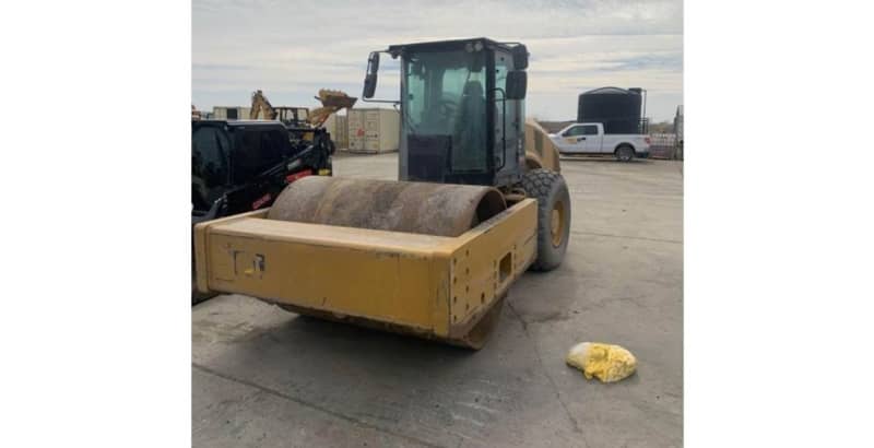 Usado 2019 Caterpillar CS78B Compactador en venta.