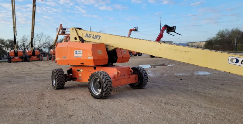 Used 2015 JLG 800S Lift #A6359414 for sale - Boom & Bucket