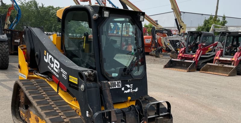 Used 2015 JCB 300T Compact track loader #A2481209 for sale