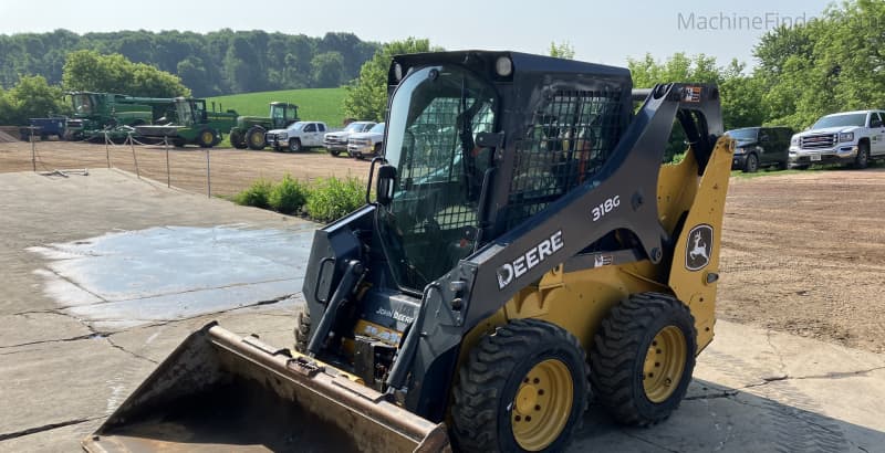 Usado 2021 John Deere 318G Minicargador #A5636431 en venta.