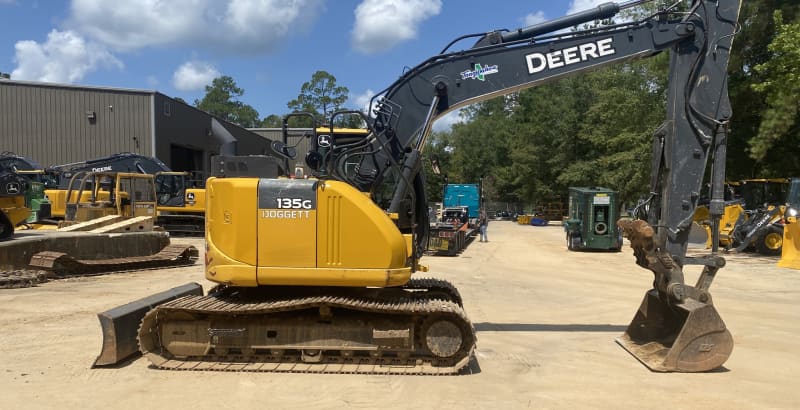 Used 2020 John Deere 135G Excavator #A2911457 for sale