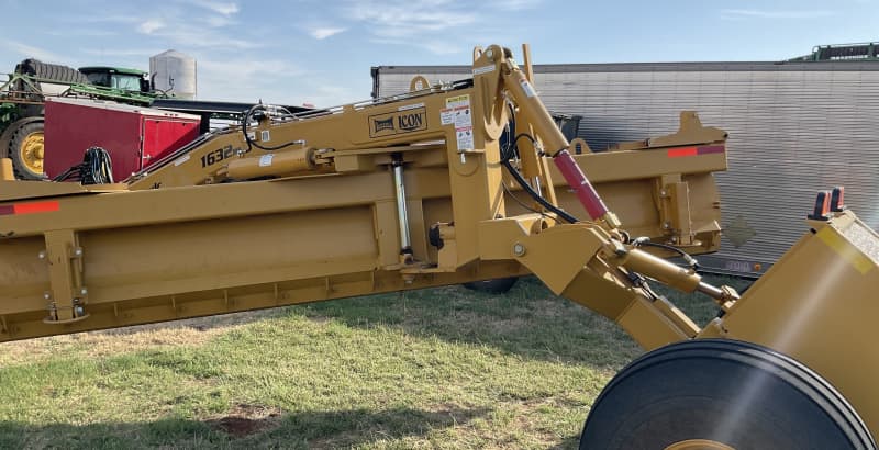 Usado 2022 Landoll 1632RS Raspador #A2969340 en venta.