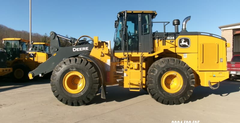 Used 2024 John Deere 824P Wheel loader #A6299758 for sale
