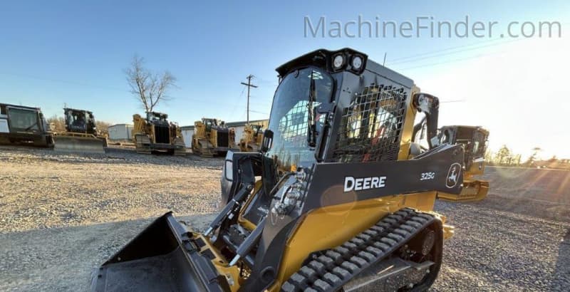 Usado 2024 John Deere 325G #A8994174 en venta.