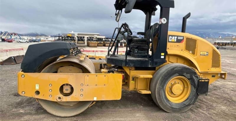 Used 2018 Caterpillar CCS7 Compactor #A3099013 for sale