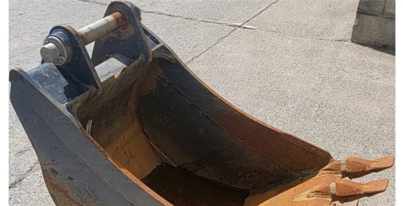 2017 Caterpillar BHL 24 HEAVY DUTY ROCK BUCKET for sale.