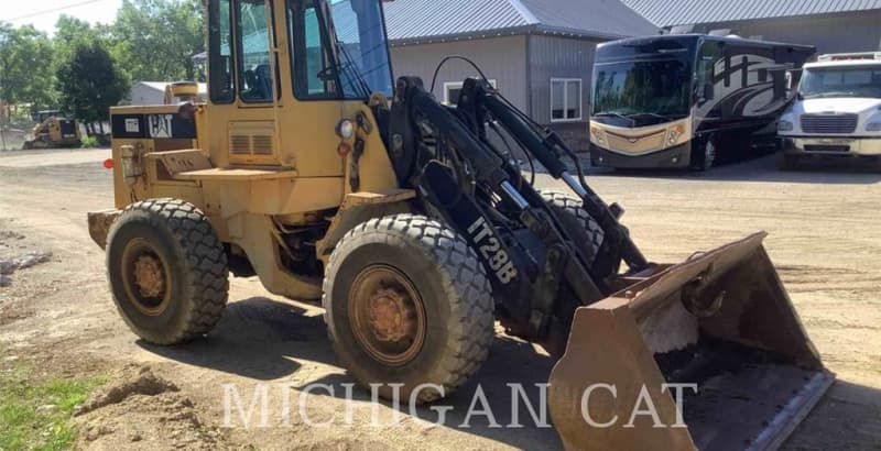 Used 1992 Caterpillar IT28B Wheel loader #A9579405 for sale