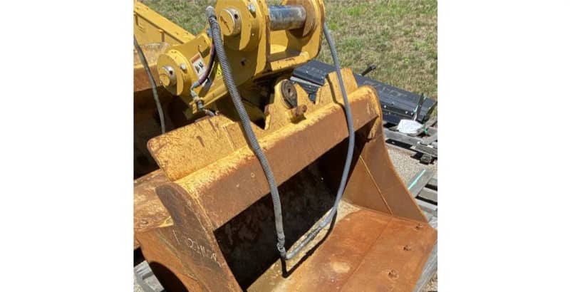 2022 Caterpillar B LINKAGE 60 TILT BUCKET for sale.