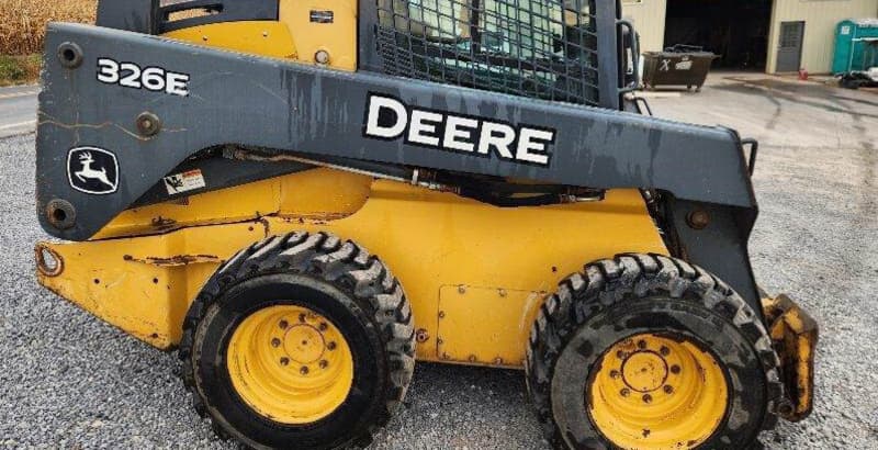 Used 2014 John Deere 326E #A1233250 for sale