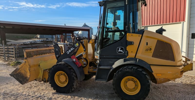 Used 2019 John Deere 244L Wheel loader #A9879722 for sale