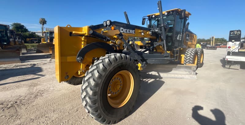 Used 2023 John Deere 620G Motor grader #A7631943 for sale