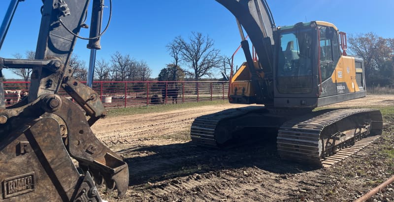 Used 2019 Volvo EC220E Excavator #A4705296 for sale