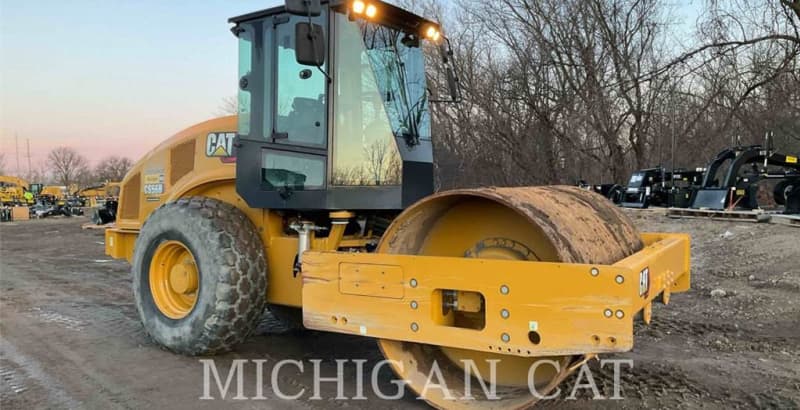 Used 2021 Caterpillar CS56B A Compactor #A6365047 for sale